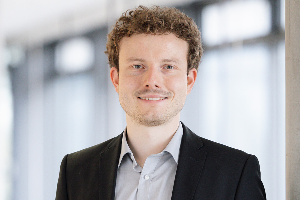 Prof. Dr. Julian Müller - Fachbereich Wirtschafts- und Sozialwissenschaften Prof. Dr. Julian Müller - Fachbereich Wirtschafts- und Sozialwissenschaften